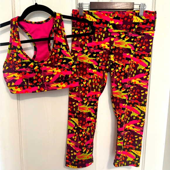 Zumba Fitness | Pants & Jumpsuits | Matching Zumba Set Crop Leggings ...
